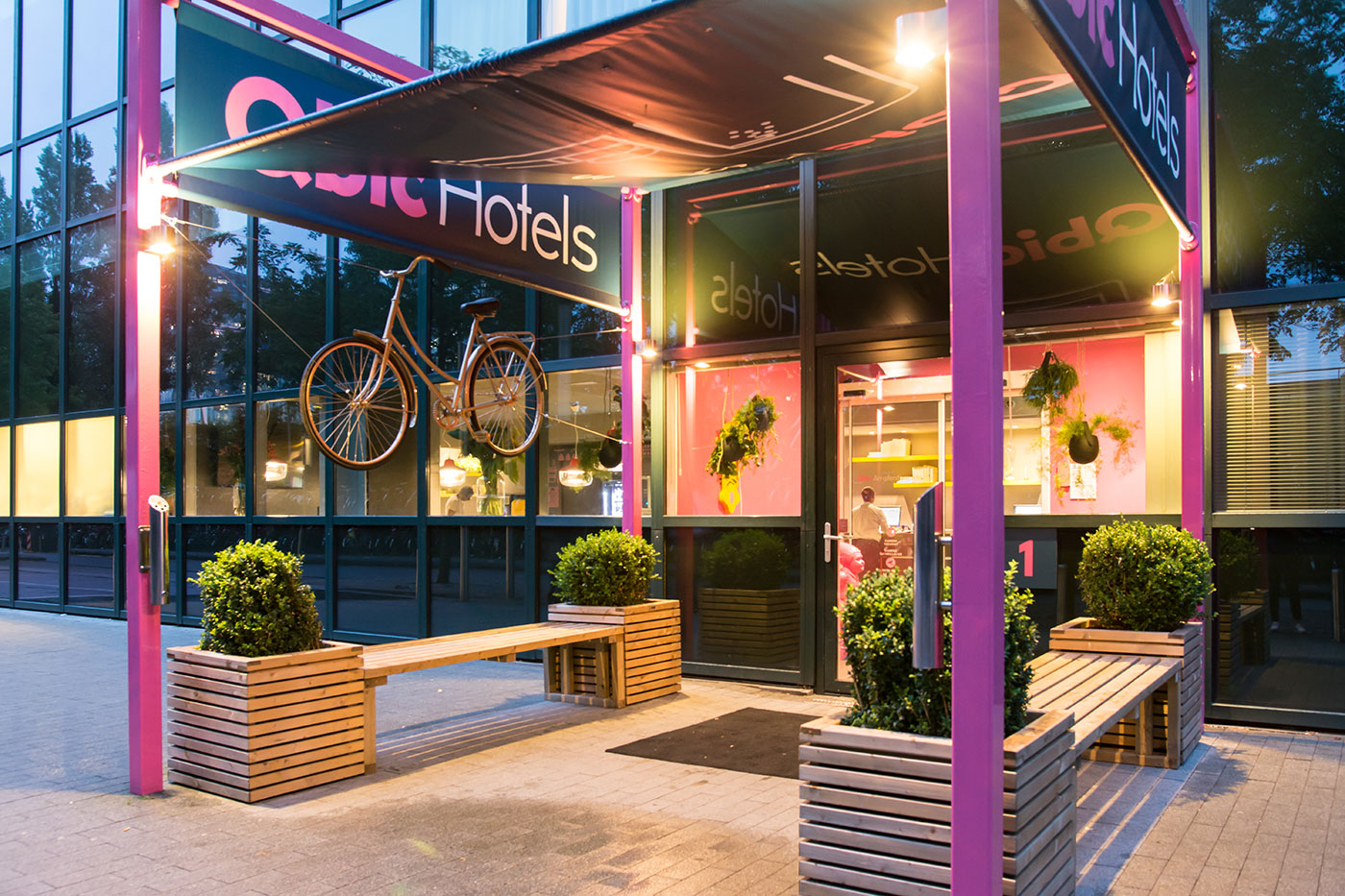 Qbic Hotel Amsterdam WTC: Günstiges Design Hotel Amsterdam